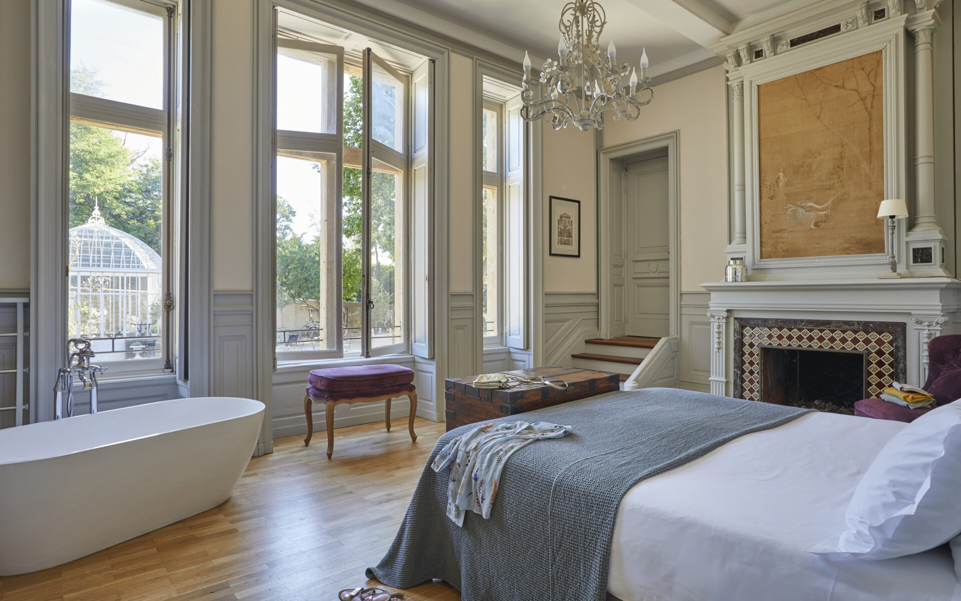 Tiny Travelship - Château Les Carrasses family friendly hotel review